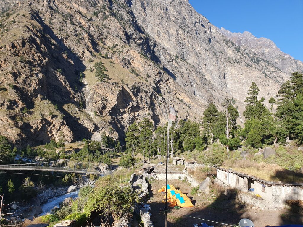 Putha Hiunchuli Expedition, 32 Days Itinerary