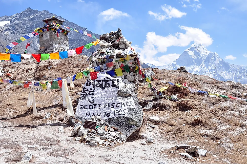 1996 Mount Everest Disaster: Causes, Deaths & Legacy